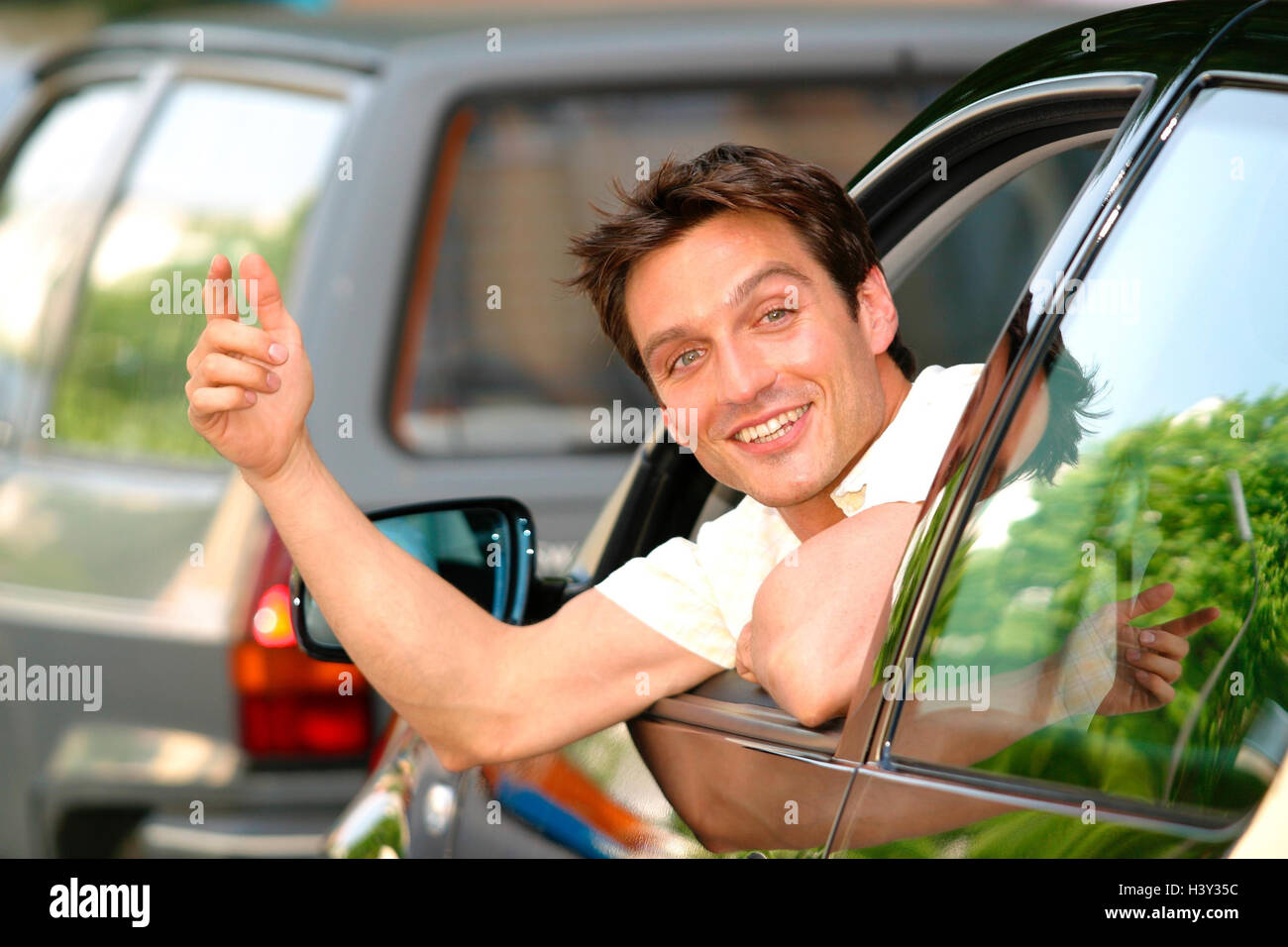 Drivers, gesture, greet, detail, man, young, car, car window ...