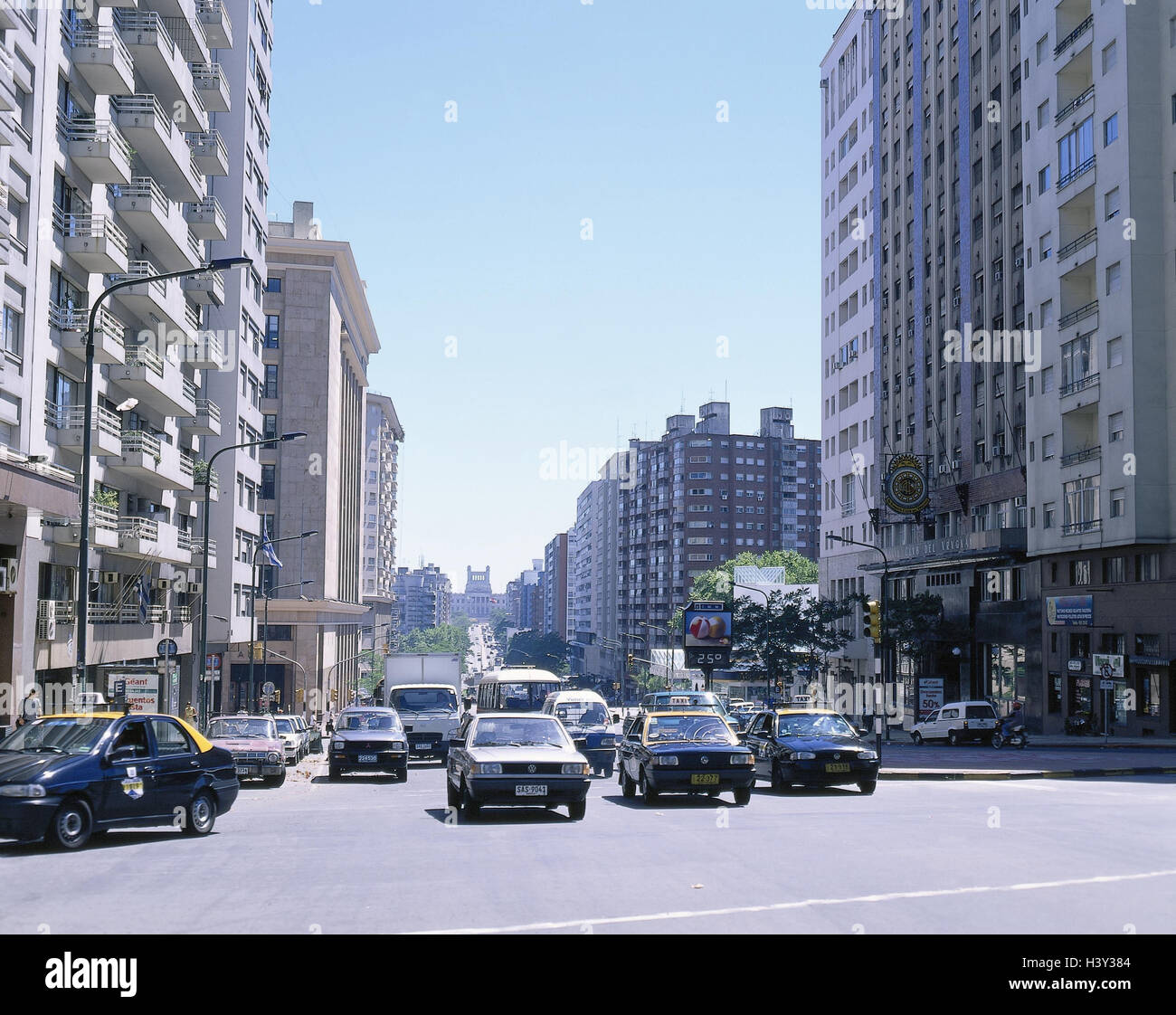 Uruguay, Montevideo, town view, street, traffic, South America, capital ...
