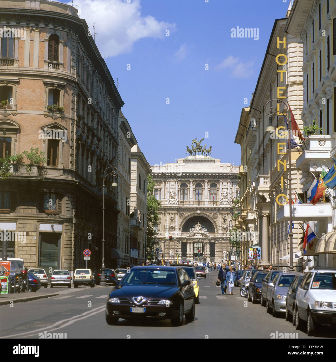 Palazzo della giustizia hi-res stock photography and images - Alamy