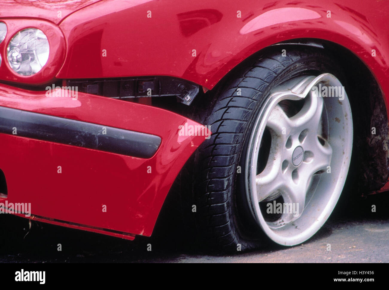 Damaged Front Wheel High Resolution Stock Photography and Images - Alamy