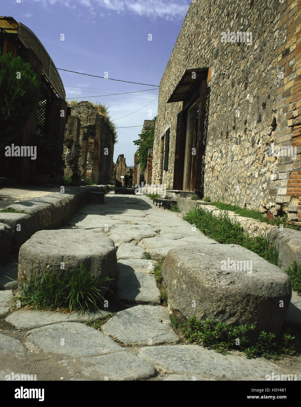 Destruction of pompeii hi-res stock photography and images - Alamy