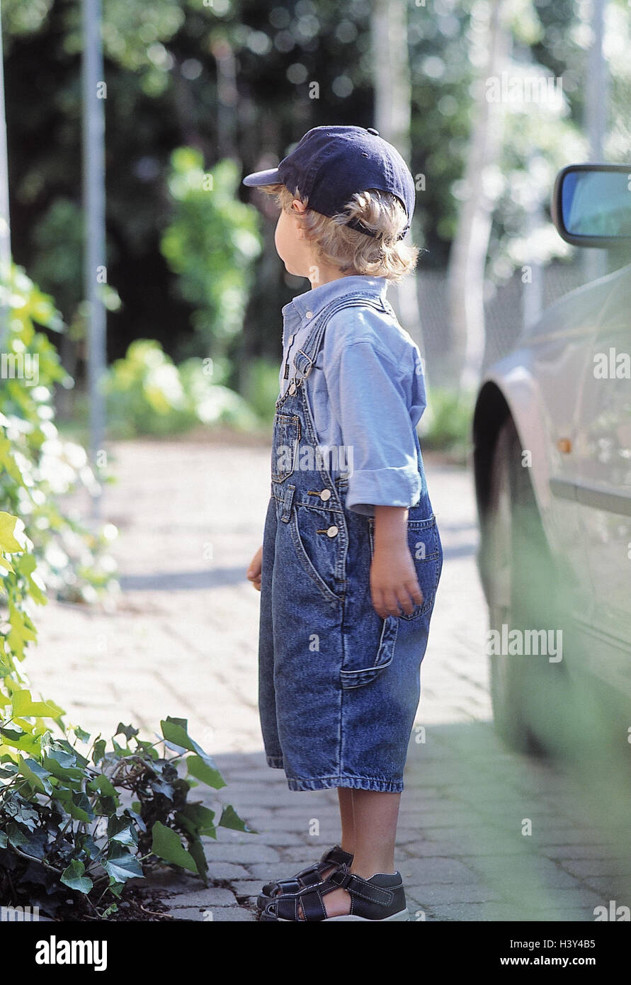 Parking lot, child, preview, outside, car, passenger car, roadside ...