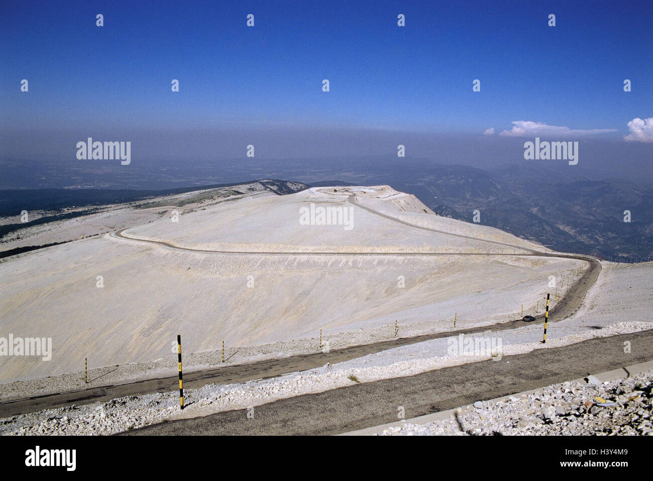 France, Provence, Mont Ventoux, Monte Ventoso, 1909 m, scenery ...