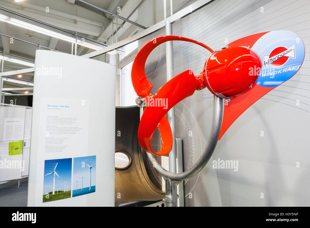 Germany, Bavaria, Munich, Deutsches Museum, Exhibit of Leonardo Small ...