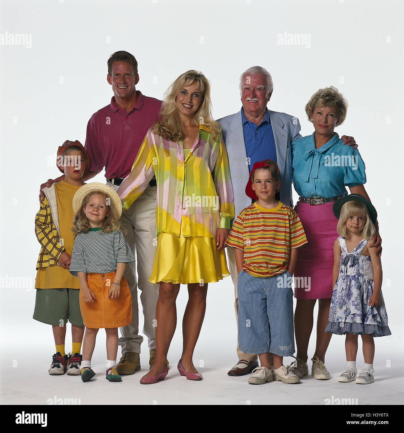 Great family, group picture, studio family, generations, differently ...