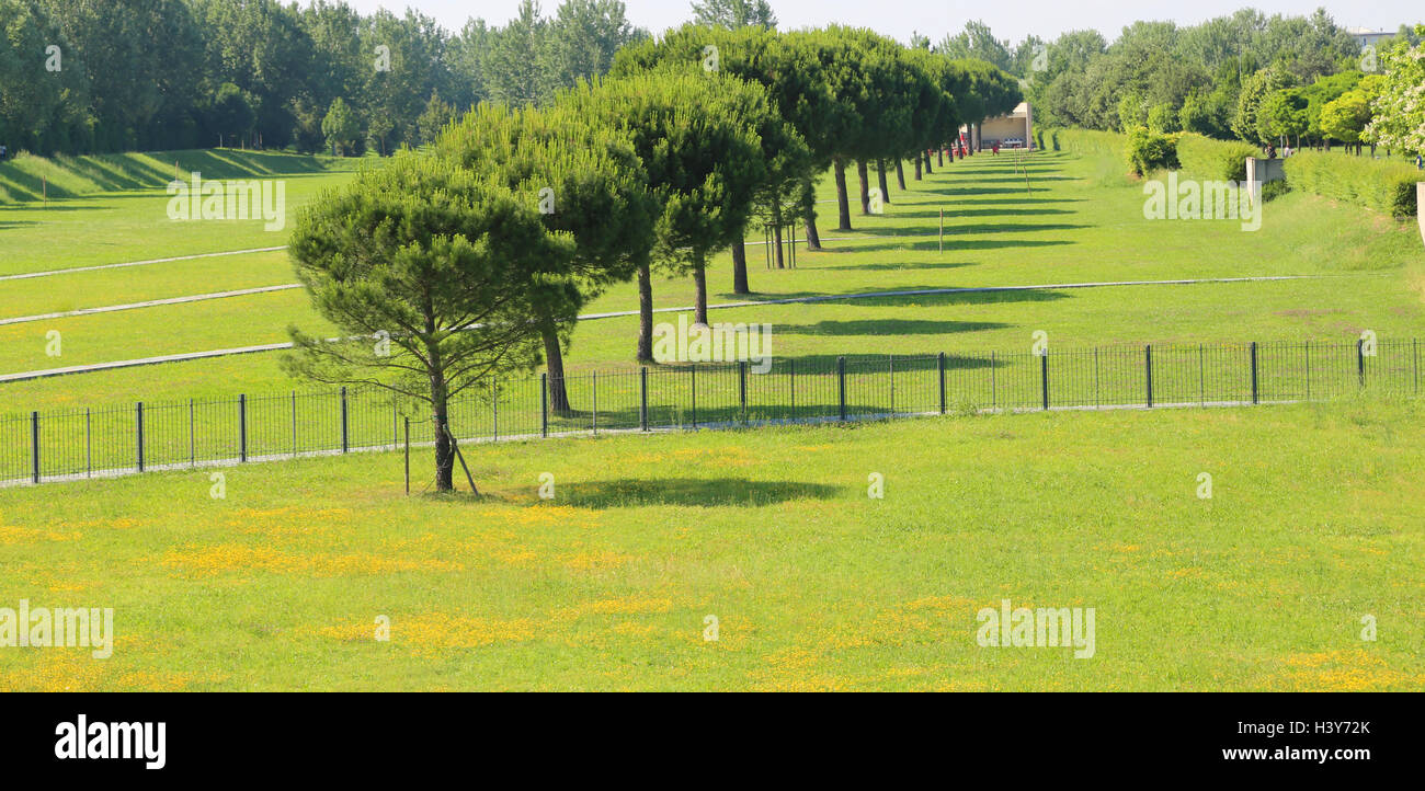 Huge park hi-res stock photography and images - Alamy