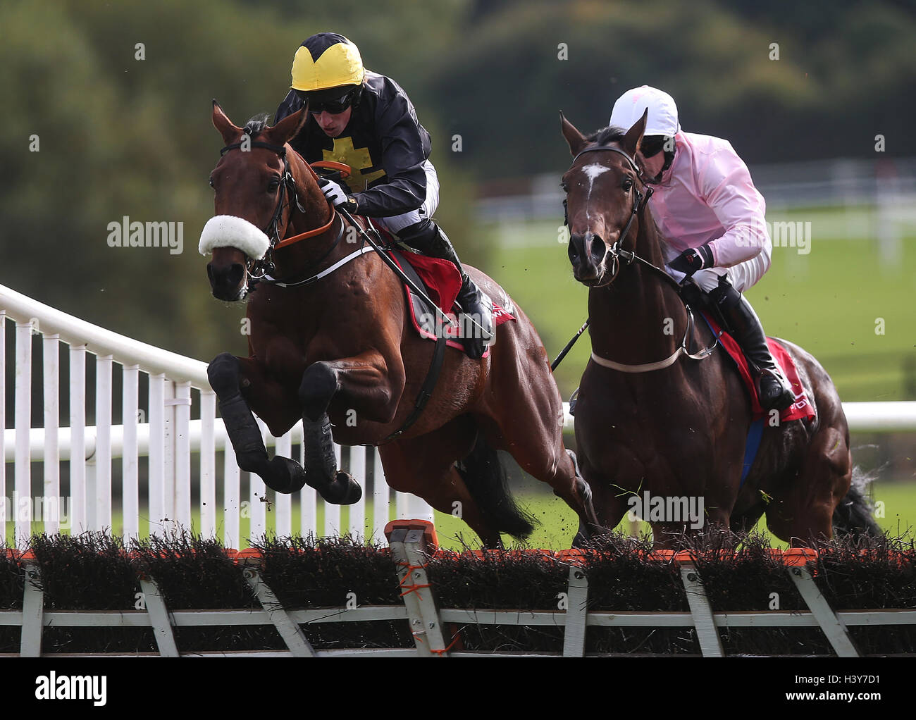 Mikey fogarty hi-res stock photography and images - Alamy