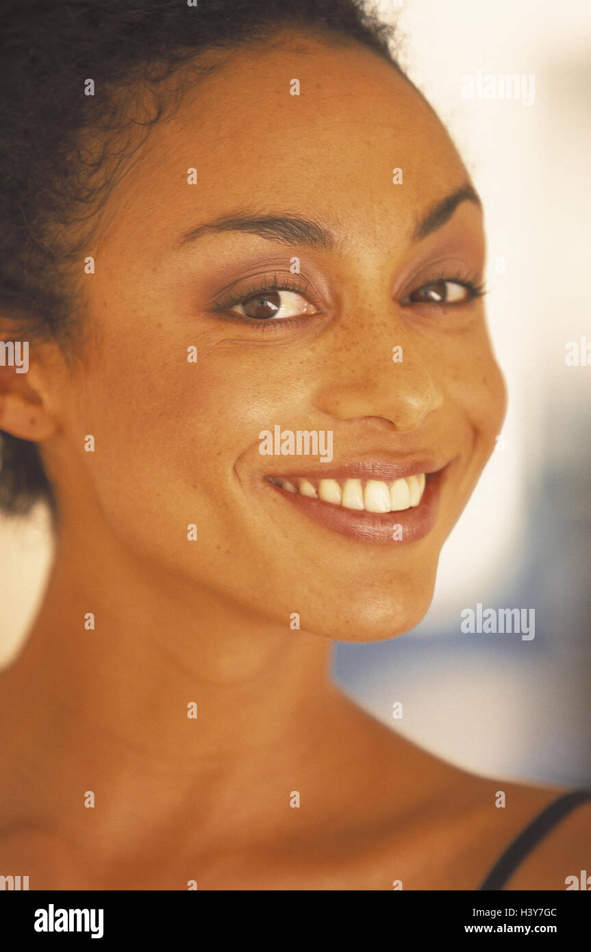 Woman, smile young, dark-skinned, portrait, non-whites, women's ...