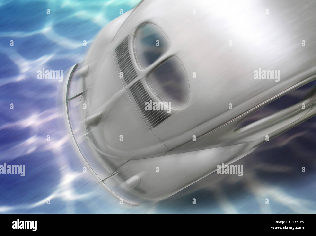 Silver car rear view hi-res stock photography and images - Alamy