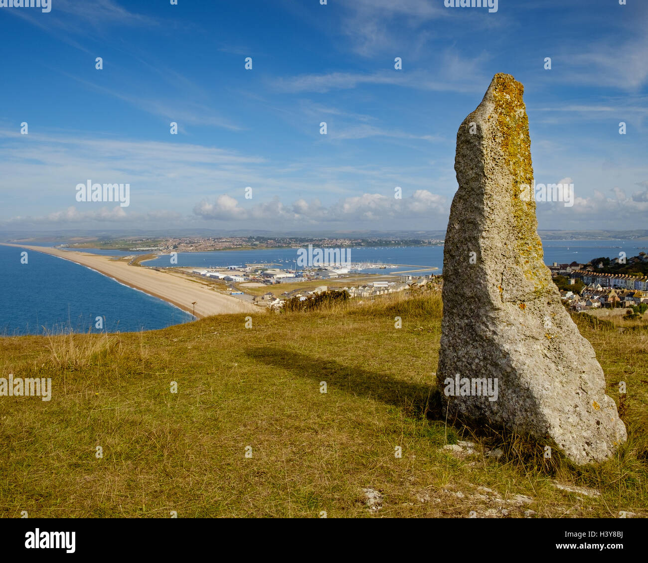 The isle of portland sculpture park hi-res stock photography and images ...