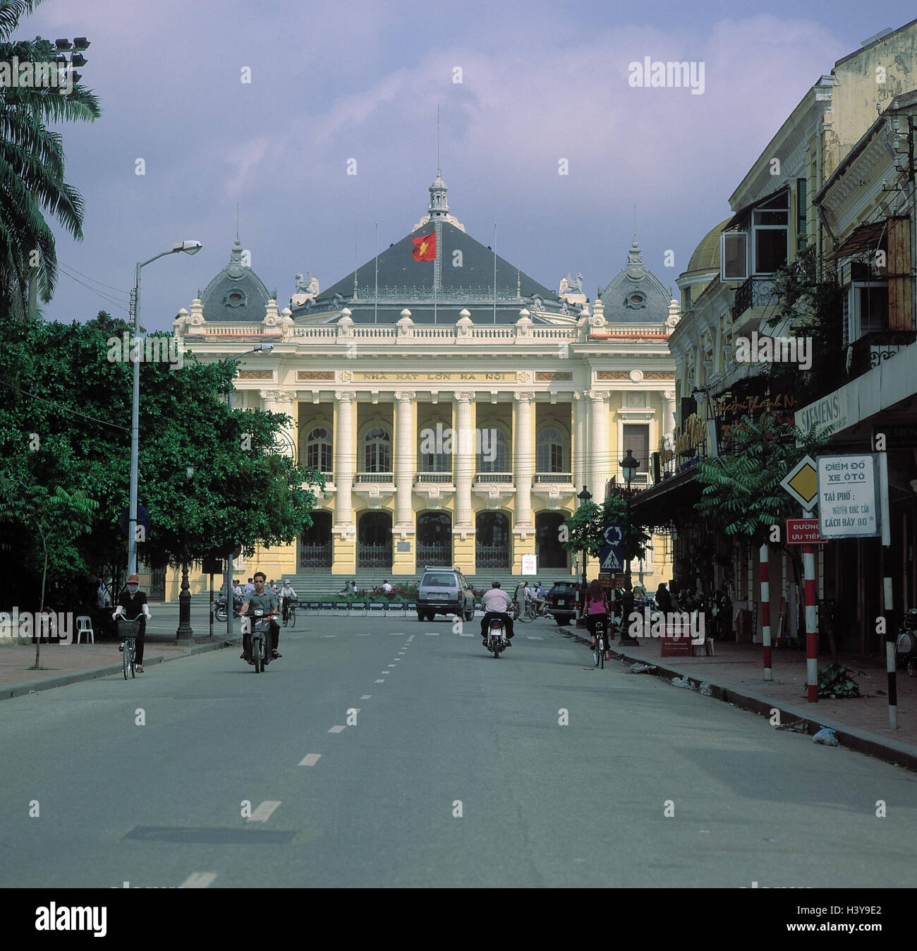 Vietnam, Hanoi, centre, opera-house, centre, building, structure, opera ...