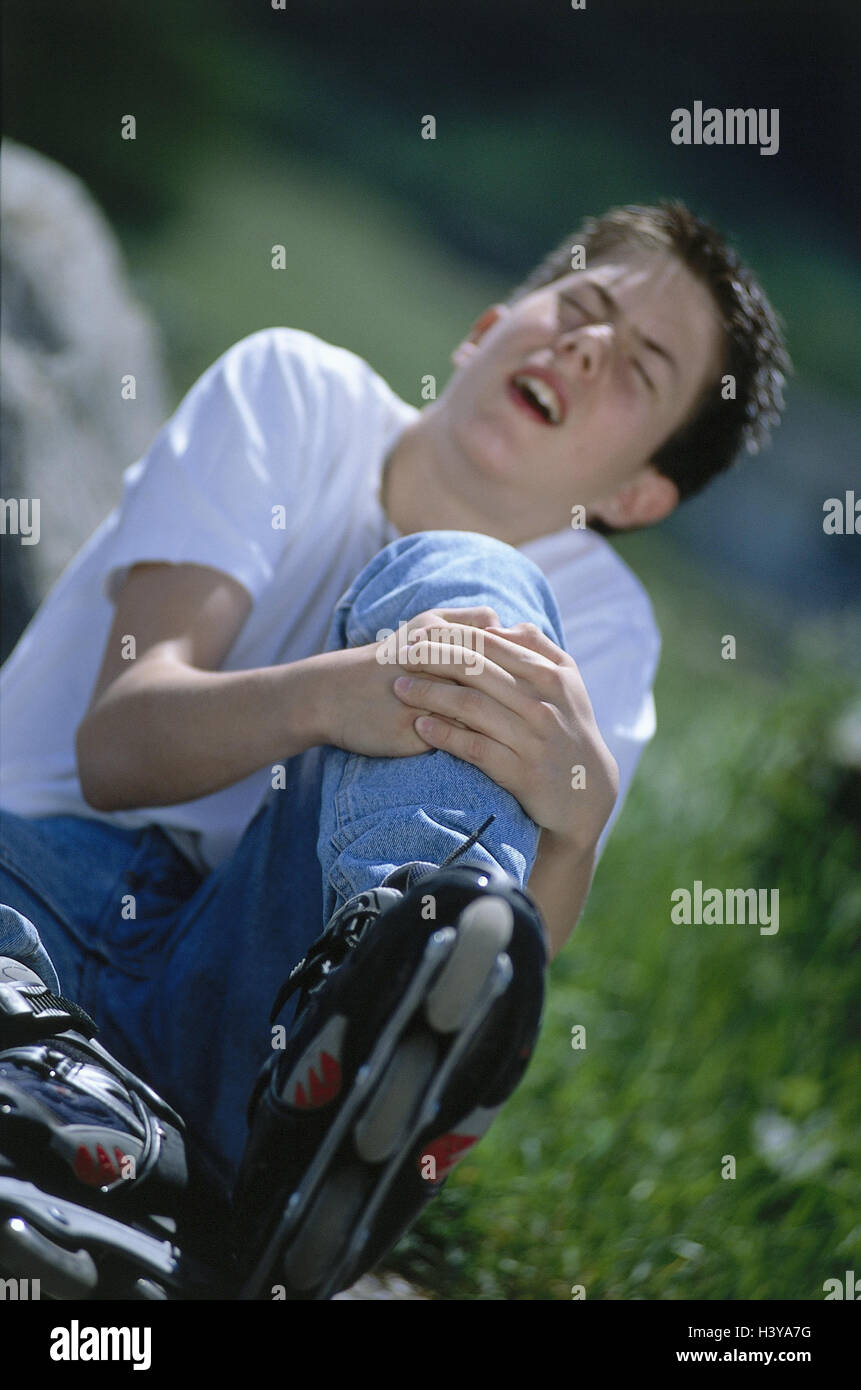 Boy, Inlineskates, overthrown, facial play, pains model released ...