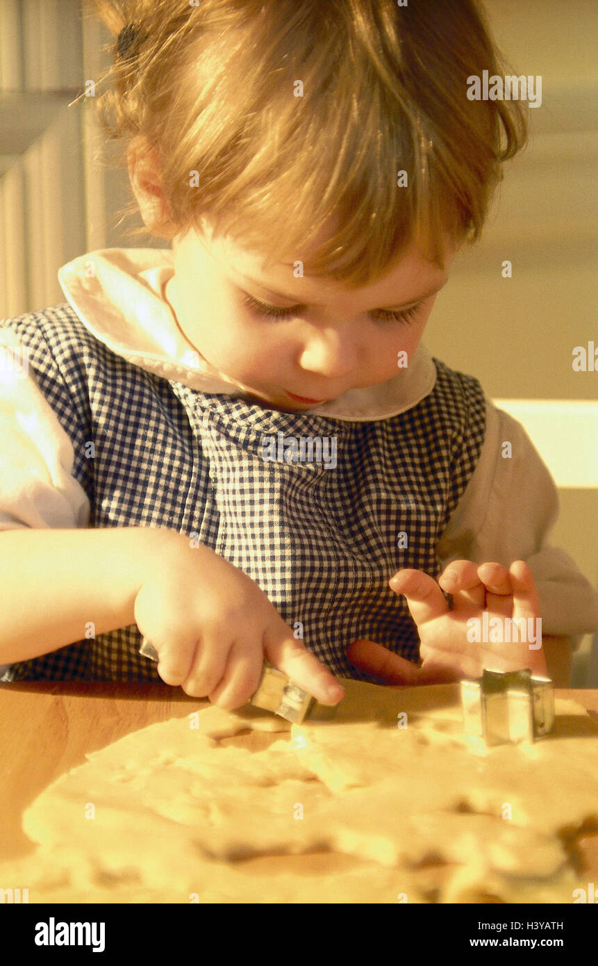 Yule tide, girl, bake, biscuits, cut out, inside, at home, Christmas ...