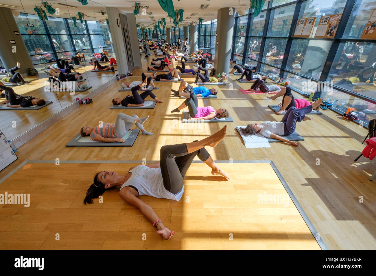 Woman doing pilates workout hi-res stock photography and images - Alamy