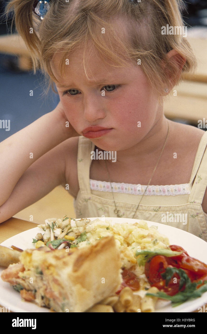 Girls, plates, food, refuse, portrait, outside, summers, child, food ...
