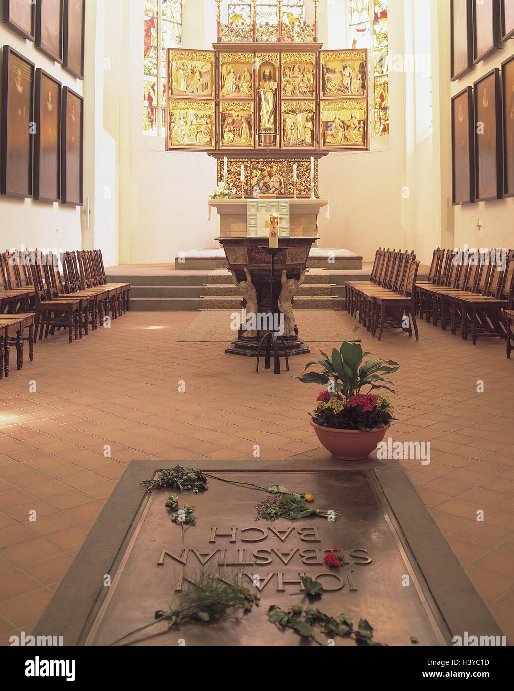Johann sebastian bach tomb hi-res stock photography and images - Alamy
