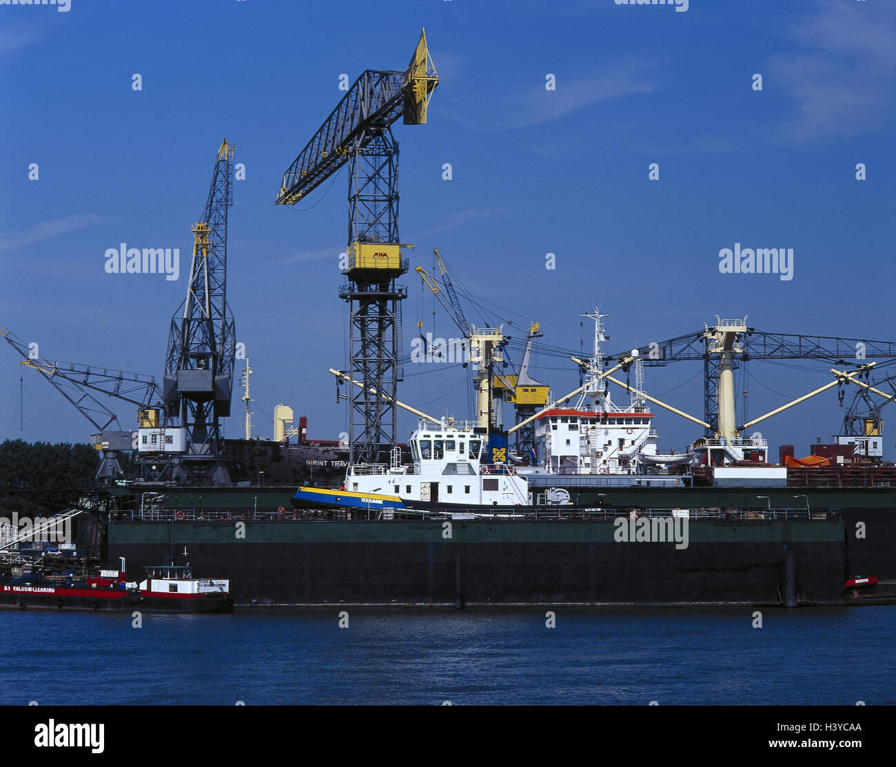 The Netherlands, Rotterdam, Europoort, loading engines, freighter ...