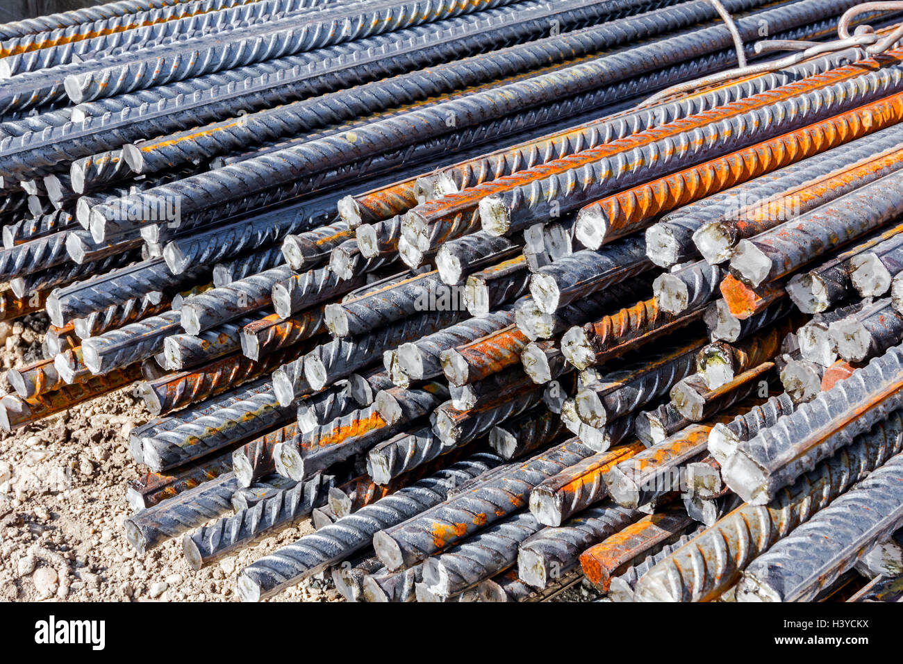 Stack rebar hi-res stock photography and images - Alamy