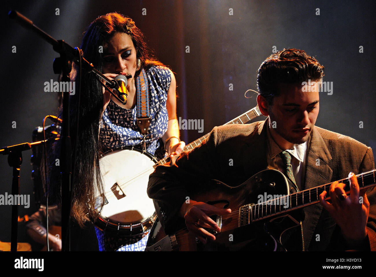 Vintage night club band hi-res stock photography and images - Alamy