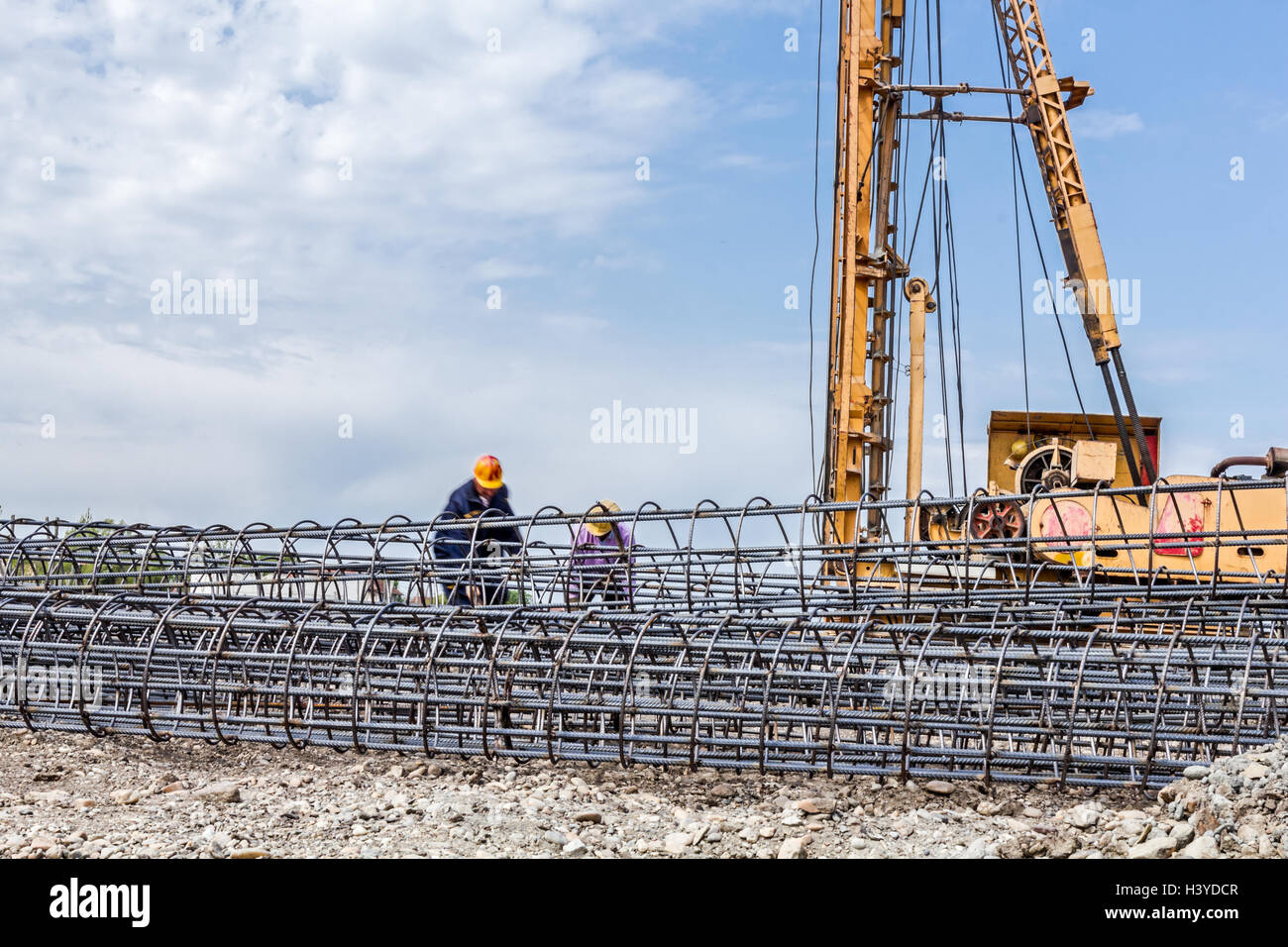 Basic profile made of bended and tied reinforcing rod in a round shape ...