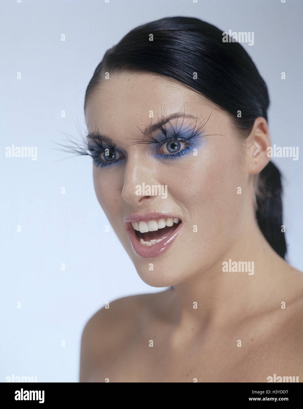 Woman, young, happy, ocular make-up, extravagant, eyelashes, facial ...