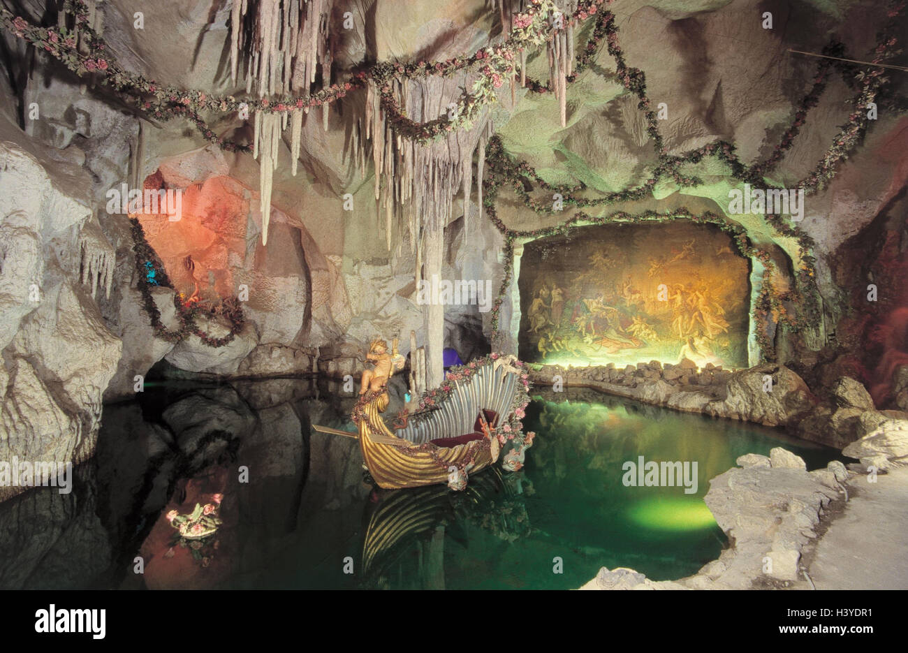 Ludwig castle grotto hi-res stock photography and images - Alamy