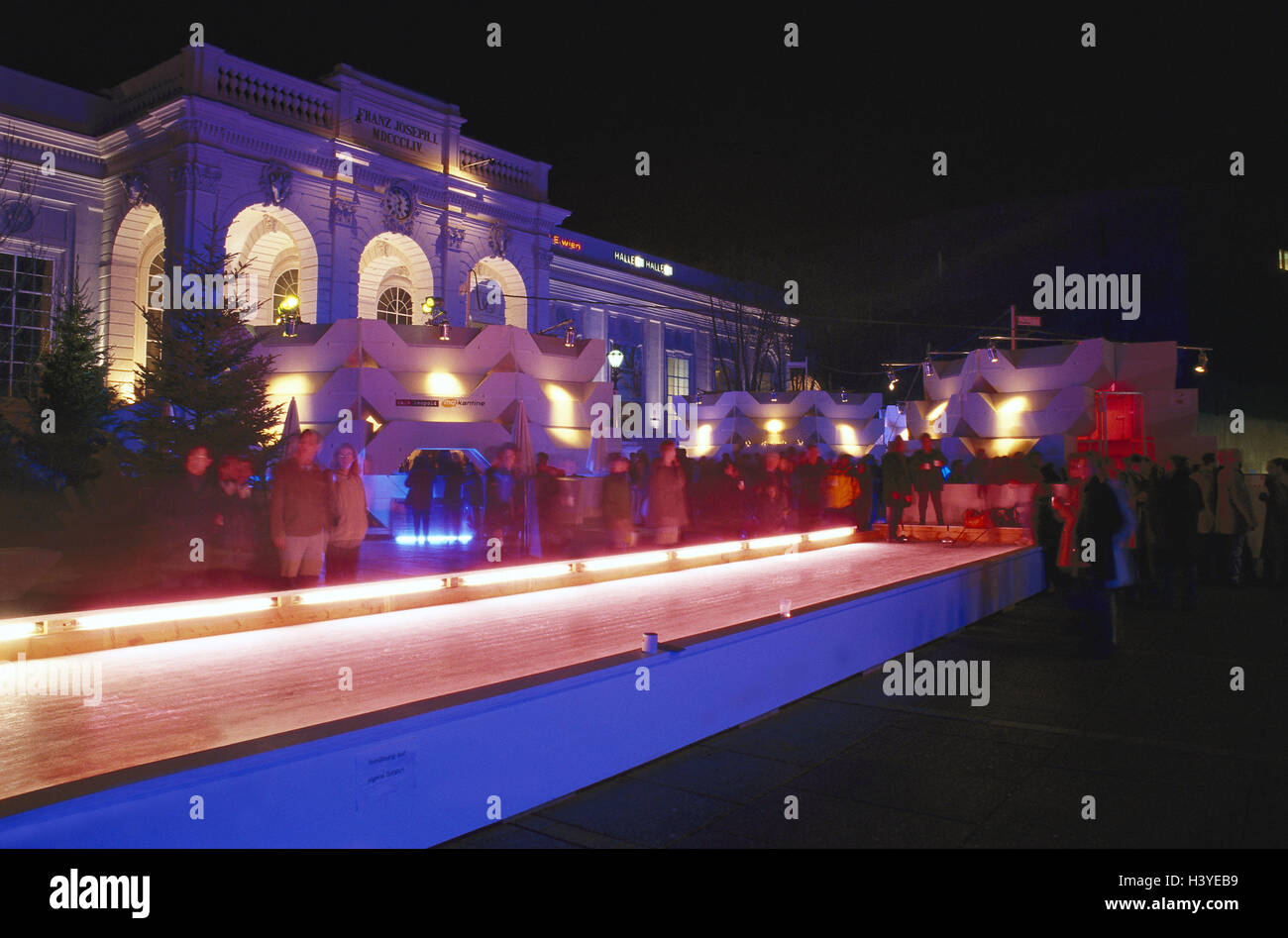 Austria, Vienna, MuseumsQuartier, arts centre, "winter in the MQ ...