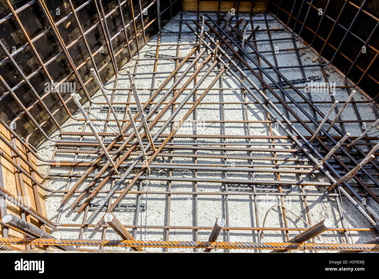 Basic profile made of bended and tied reinforcing rod in a square shape ...