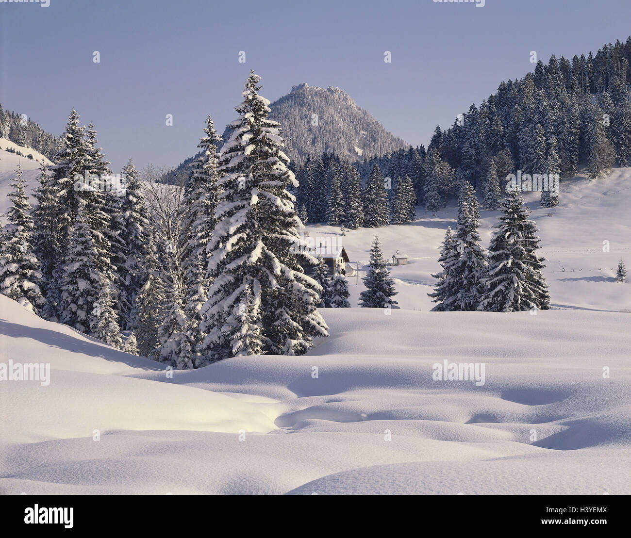 Winter scenery in the upper col hi-res stock photography and images - Alamy
