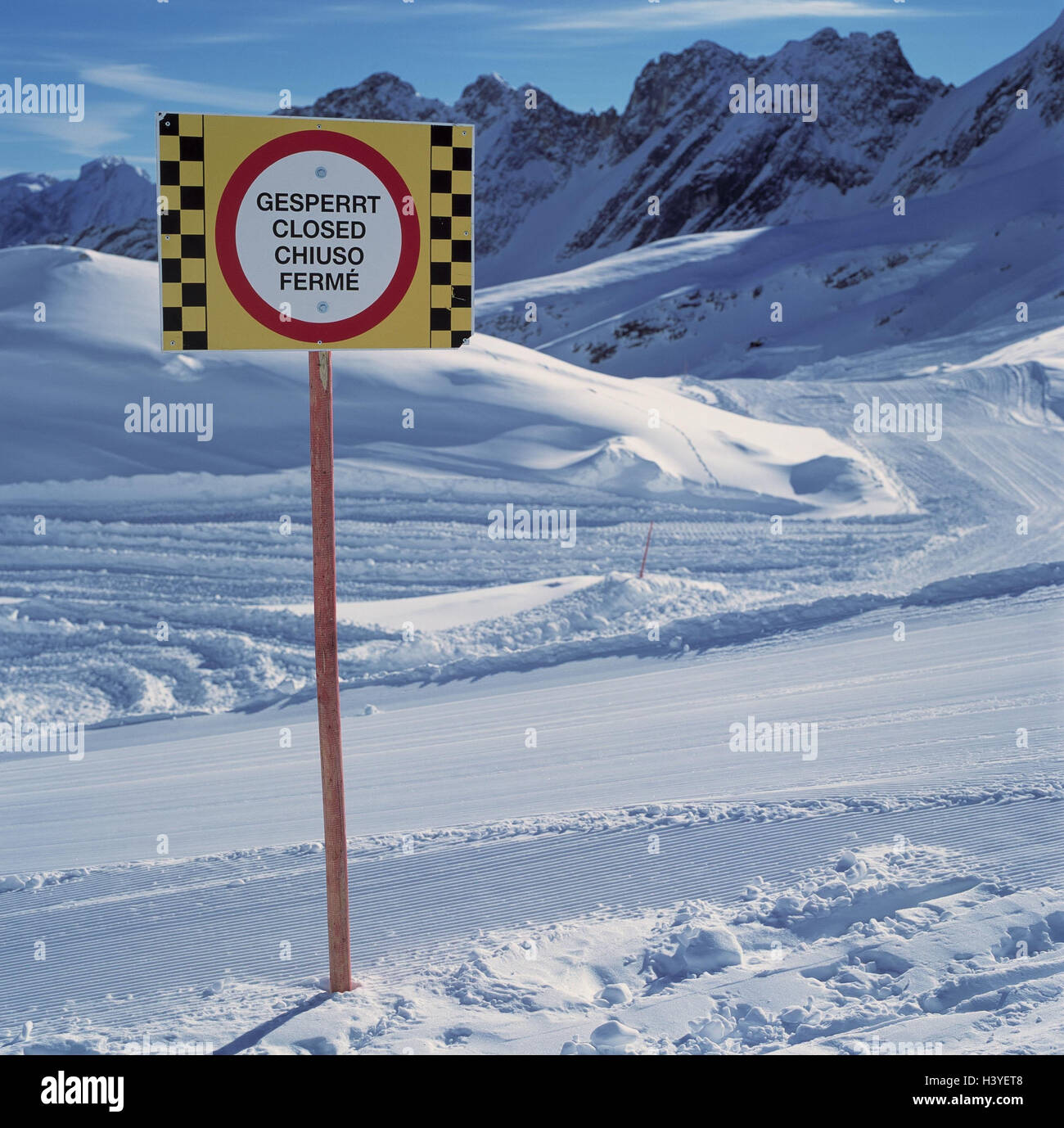 Germany, Garmisch-Partenkirchen, Zugspitze, skiing area, sign, "blocked ...