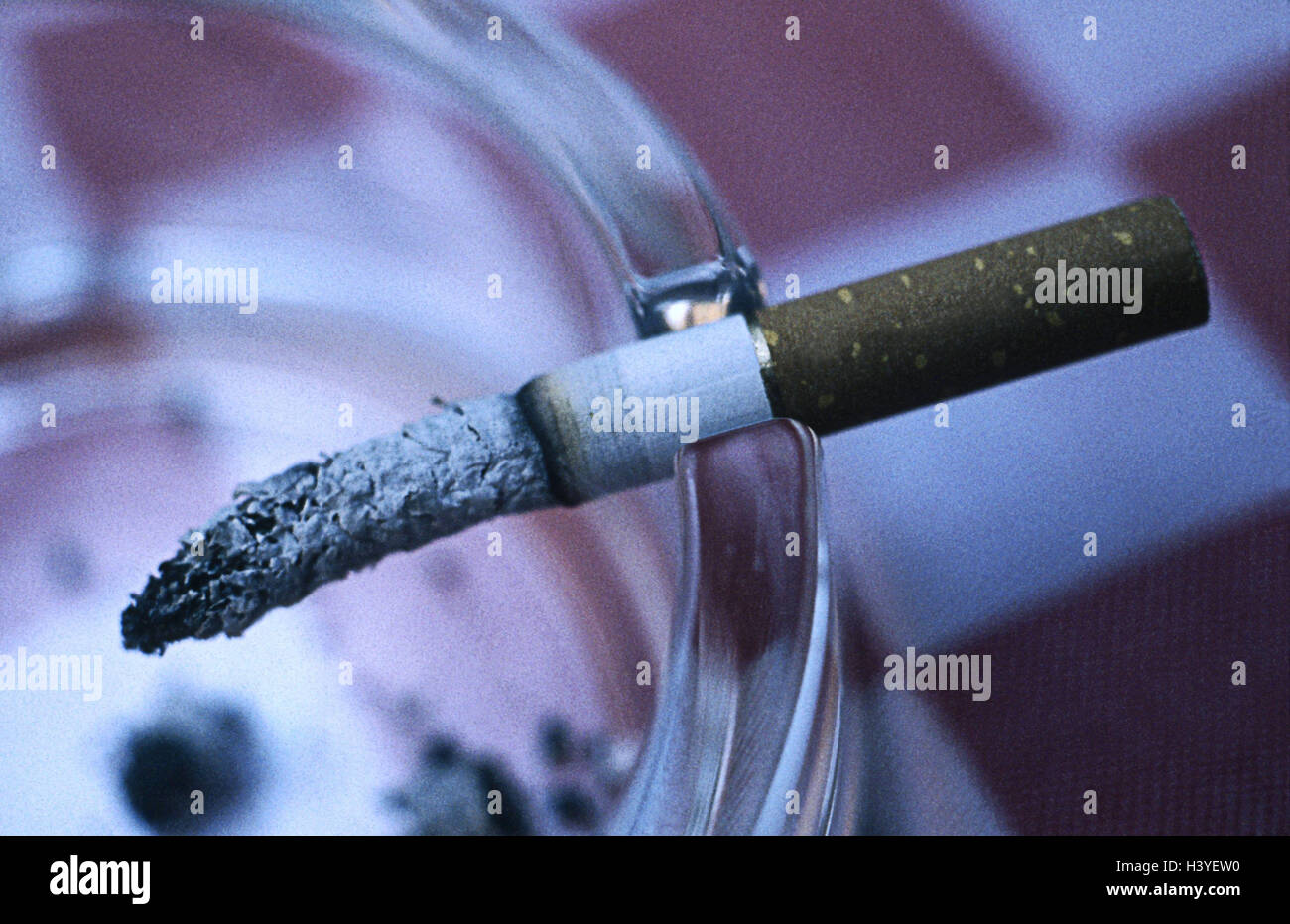 Cigarette spring hi-res stock photography and images - Alamy
