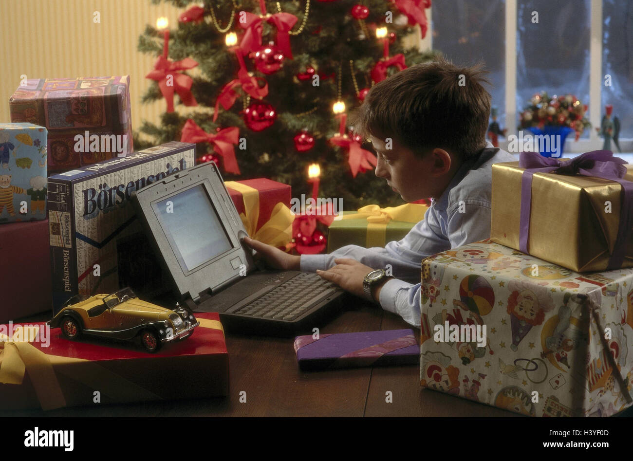 Eve enter hi-res stock photography and images - Alamy