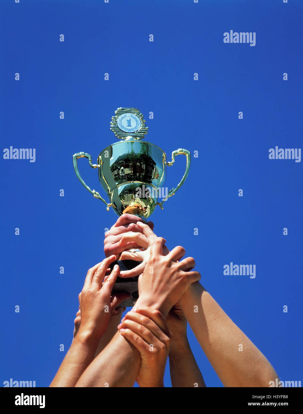 Victory cup hi-res stock photography and images - Alamy