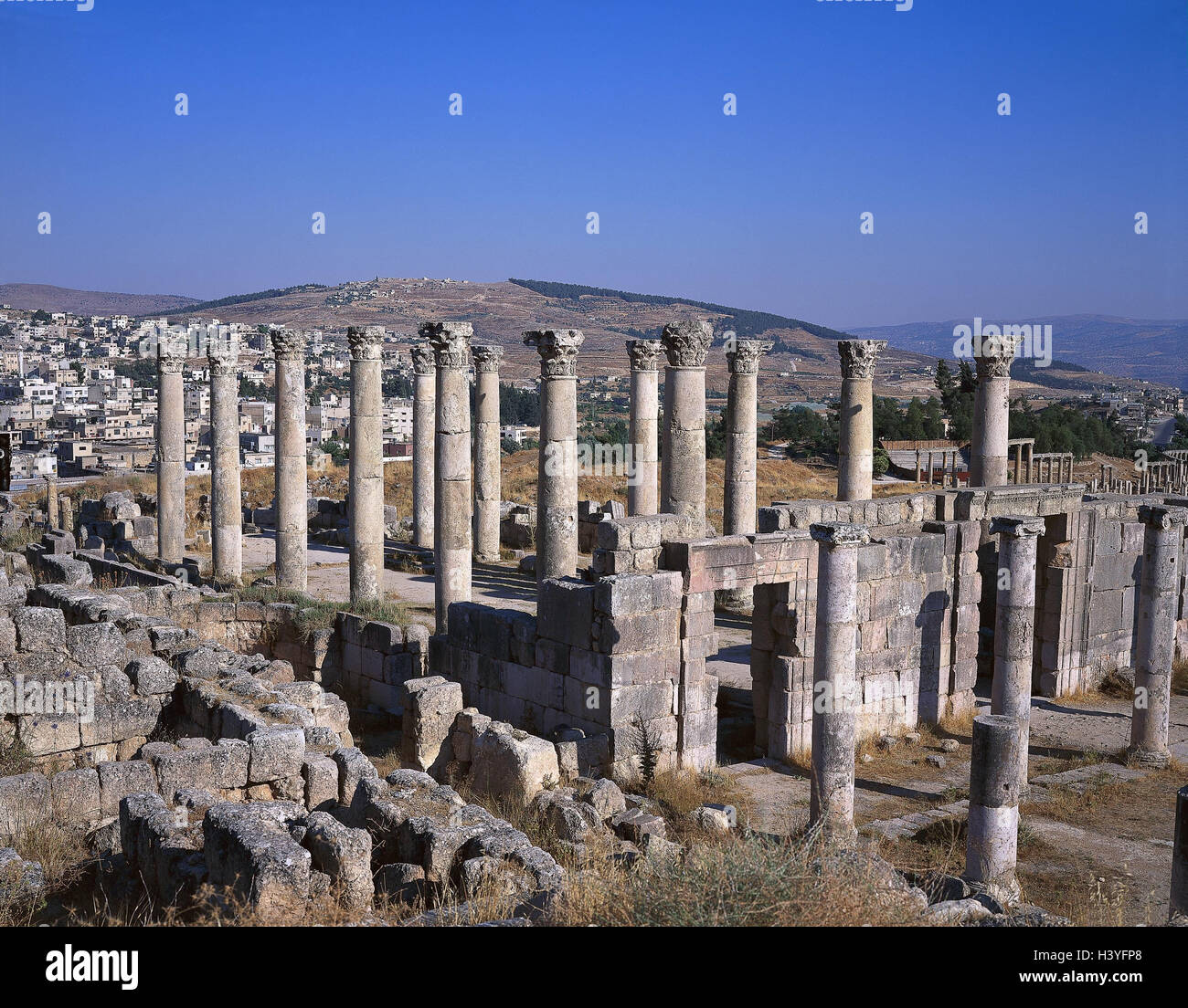 Jordan, Jerash, temple, view, the Near East, Gerasa, town view, temple ...
