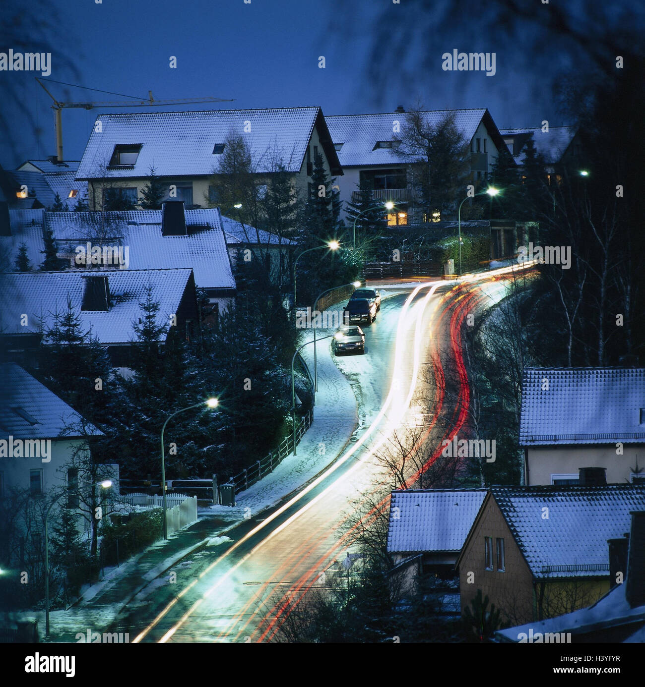 Local street at night hi-res stock photography and images - Alamy