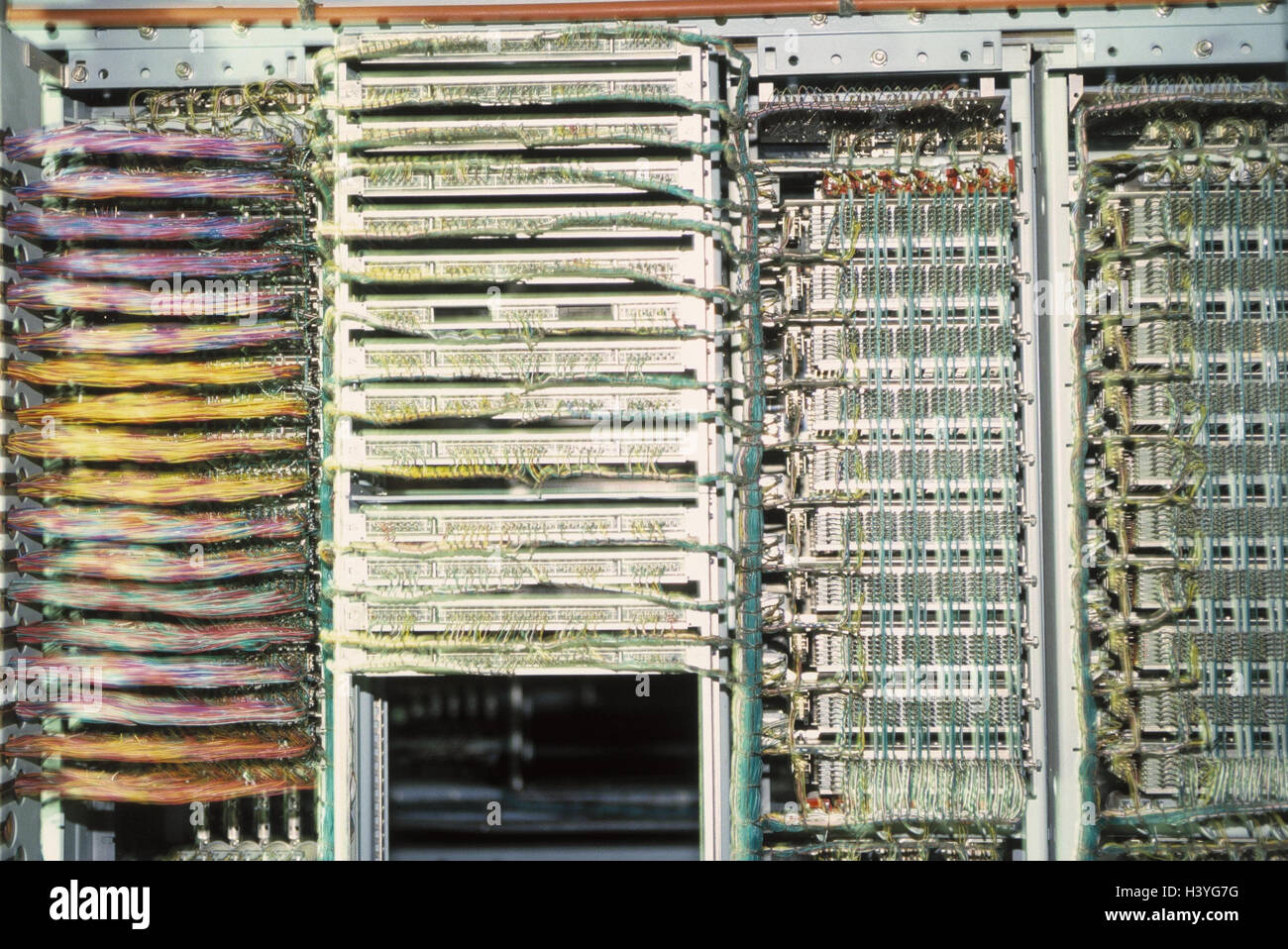 Computer, computer, electronics, computer plant, detail, cable ...