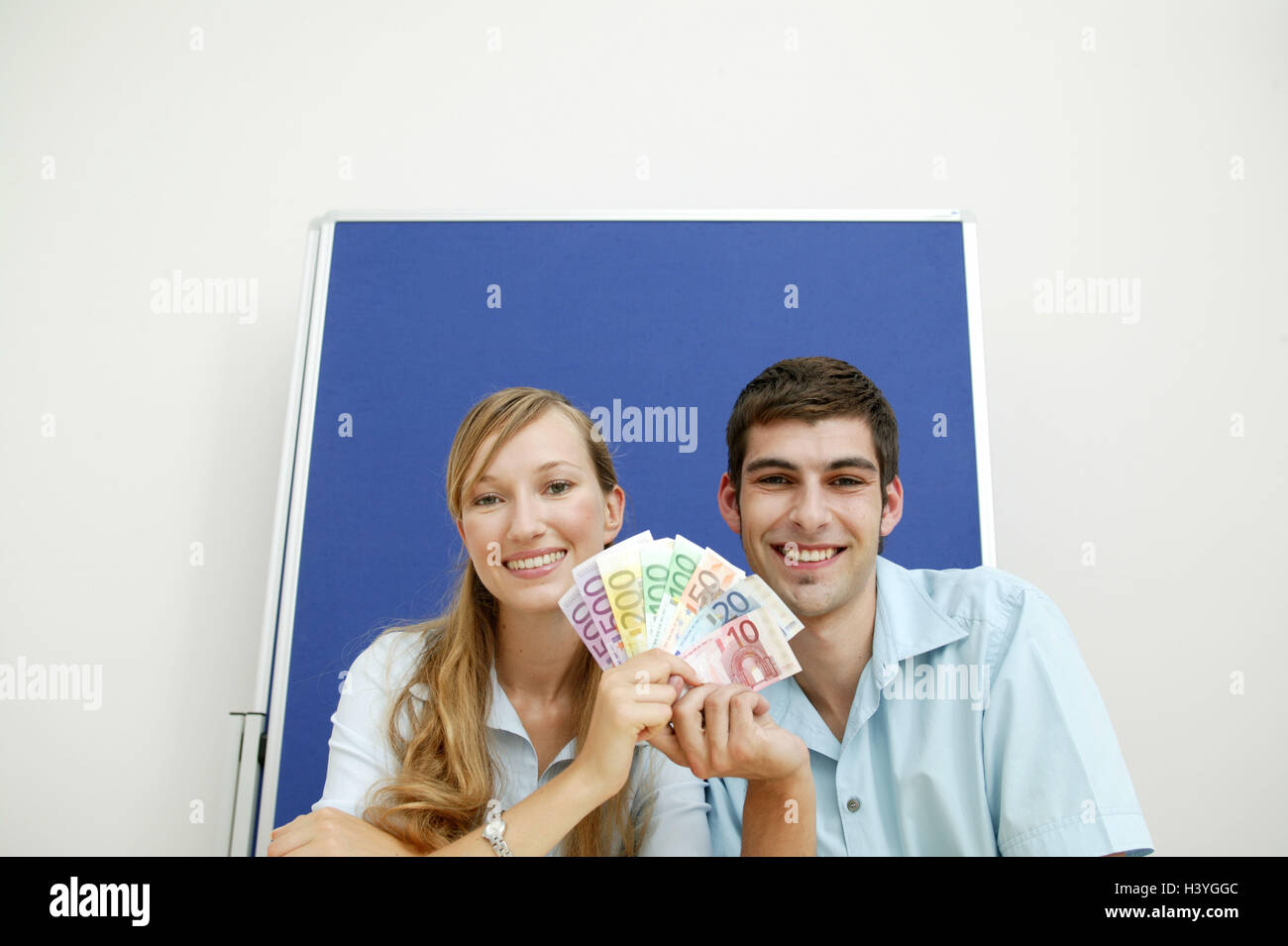 Monetary divide hi-res stock photography and images - Alamy