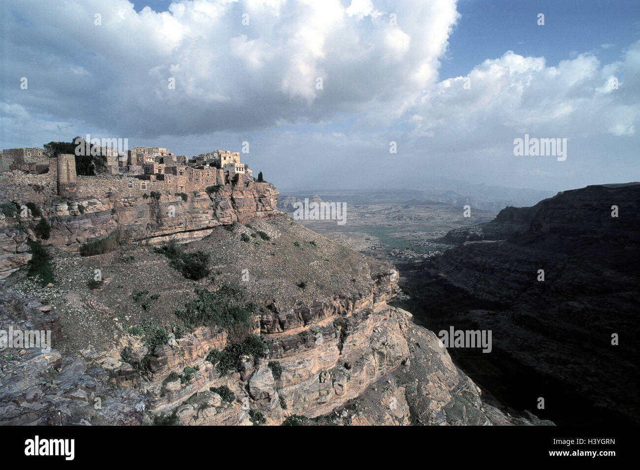 Yemen, Dula massif, Kawkaban, overview hinterland, the Near East ...