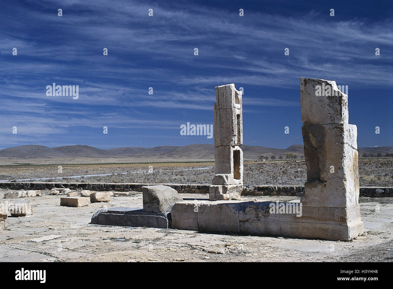 Iran, province Fars, Pasargadä, king's palace Kyros II, ruin, the ...
