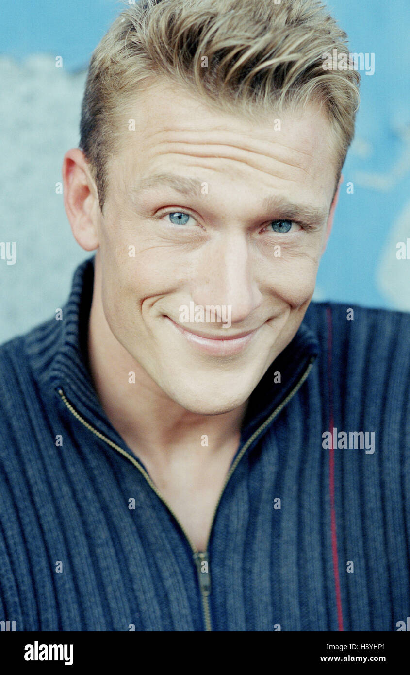 Roguishly High Resolution Stock Photography and Images - Alamy