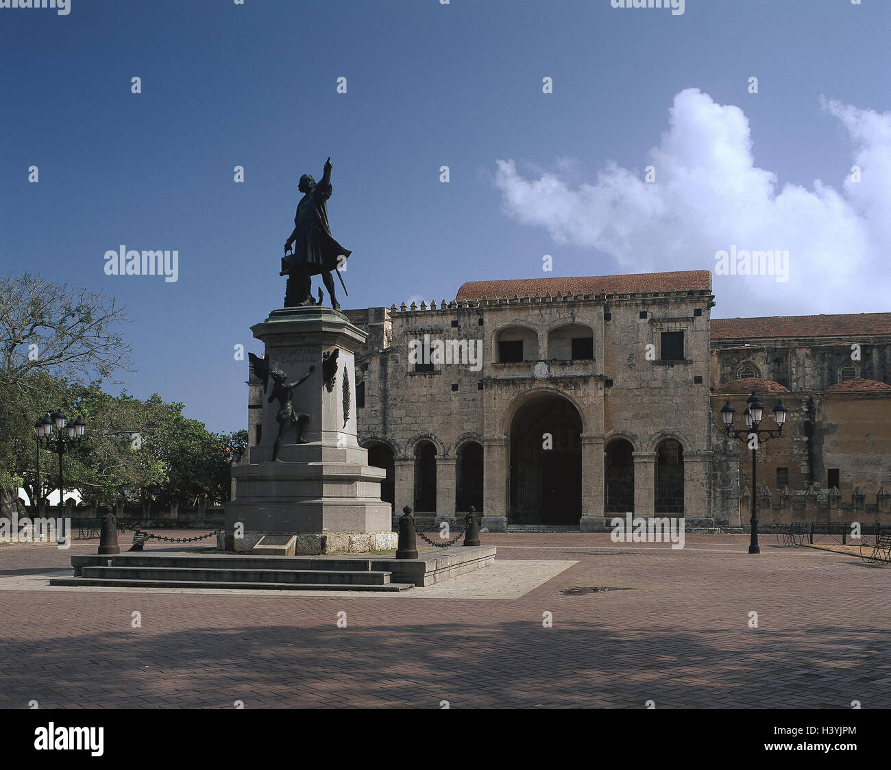 The Dominican Republic, Santo, Domingo, plaza Colon, church Santa Maria ...