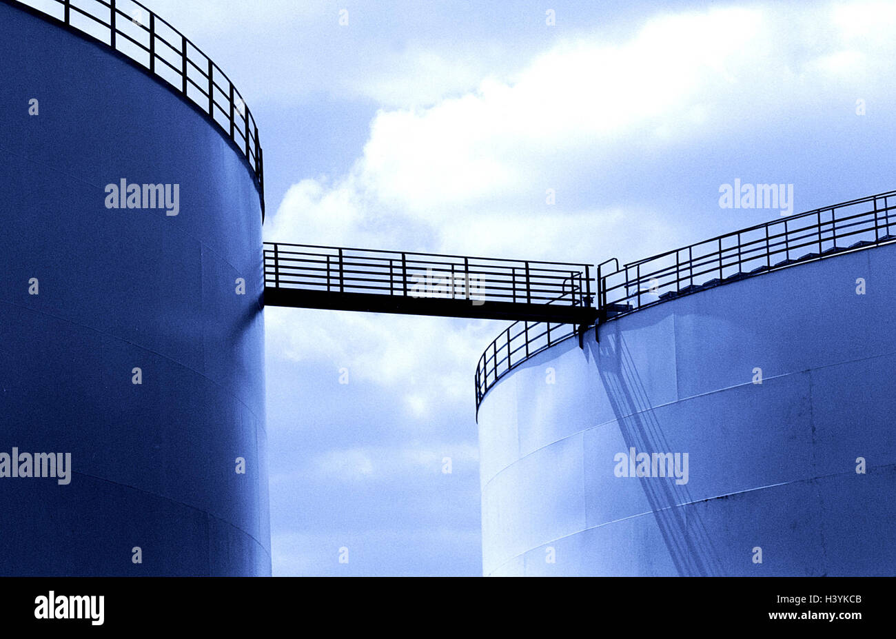 Industrial plant, warehouse tanks, detail, monochrome, industry ...