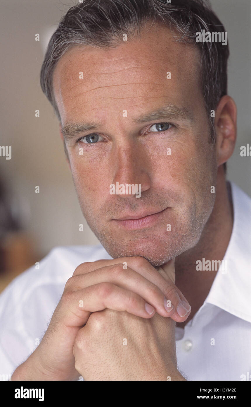 30 to 38 years hi-res stock photography and images - Alamy