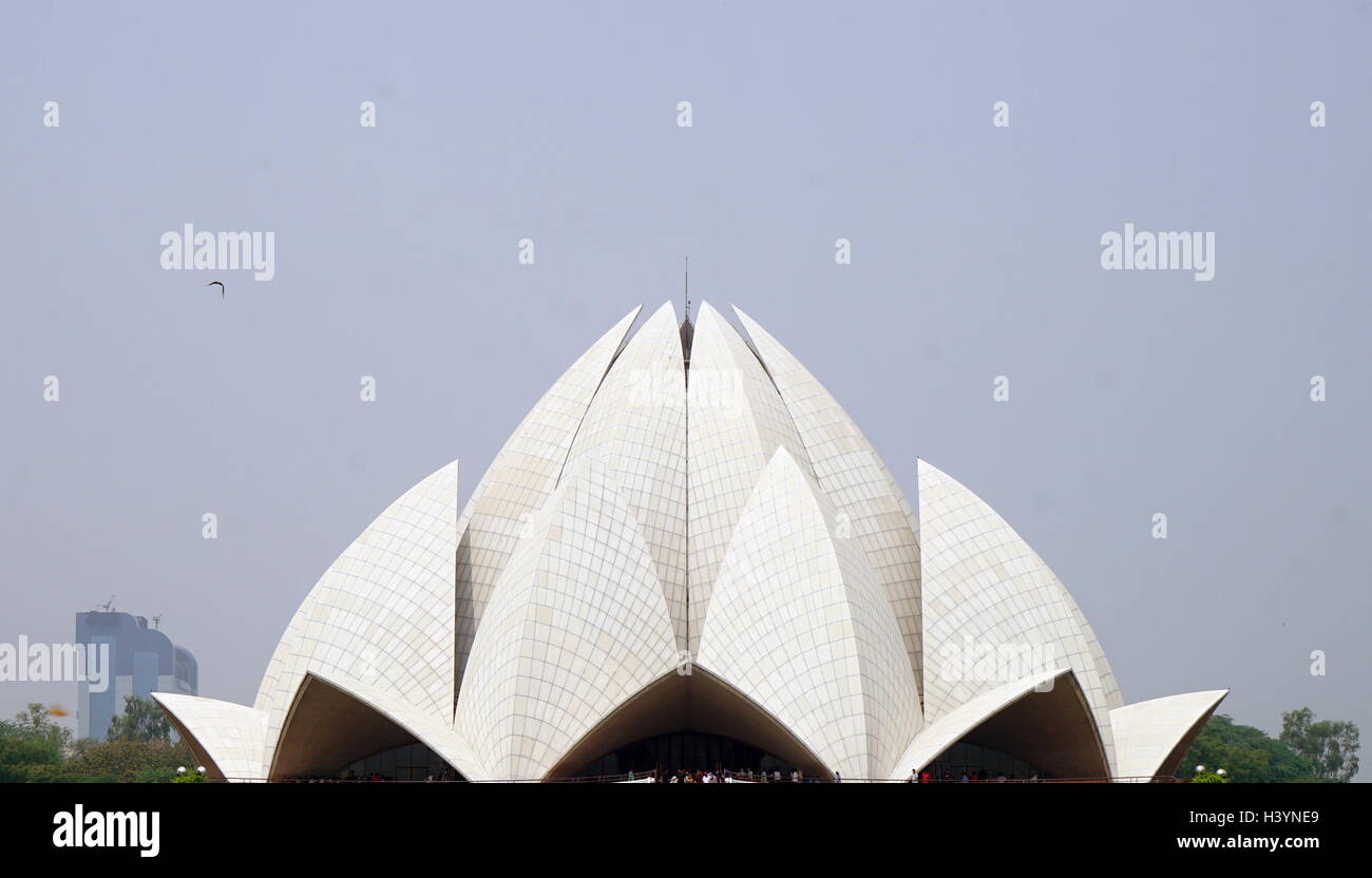 Exterior view of the Lotus Temple, a Baha'i House of Worship, in New ...