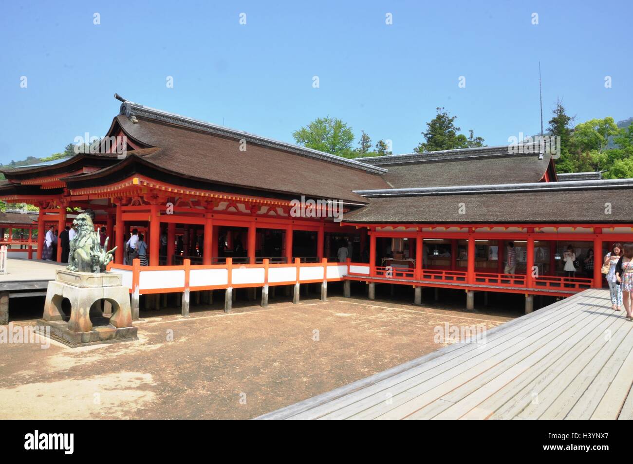Itsukushima Shrine Japan Stock Photo - Alamy