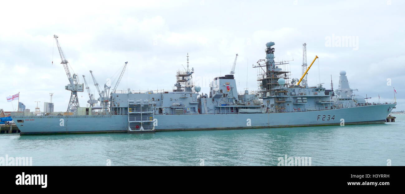 HMS St Albans and HMS Kent; Type 23 frigates of the Royal Navy, in the ...