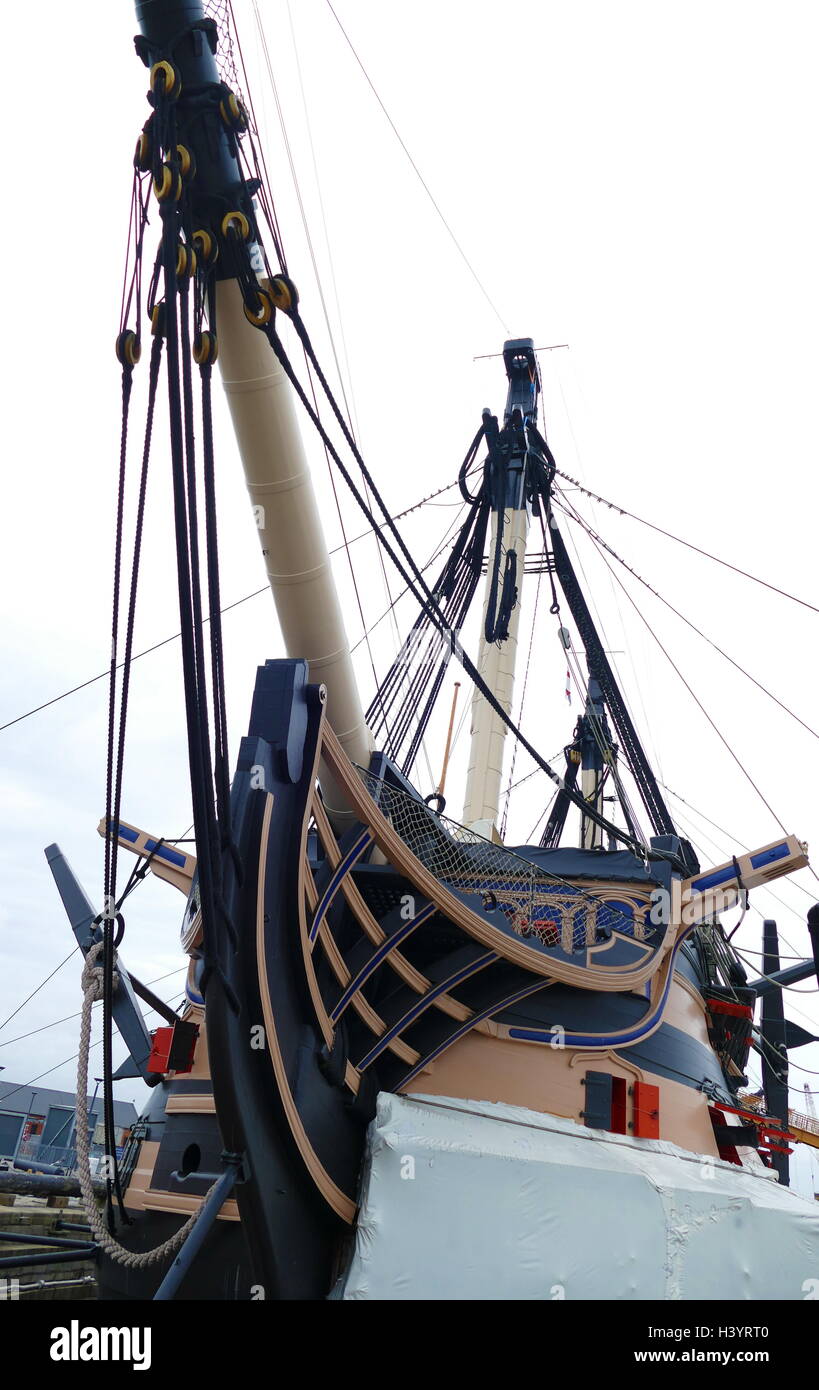 Hms victory ship hi-res stock photography and images - Alamy