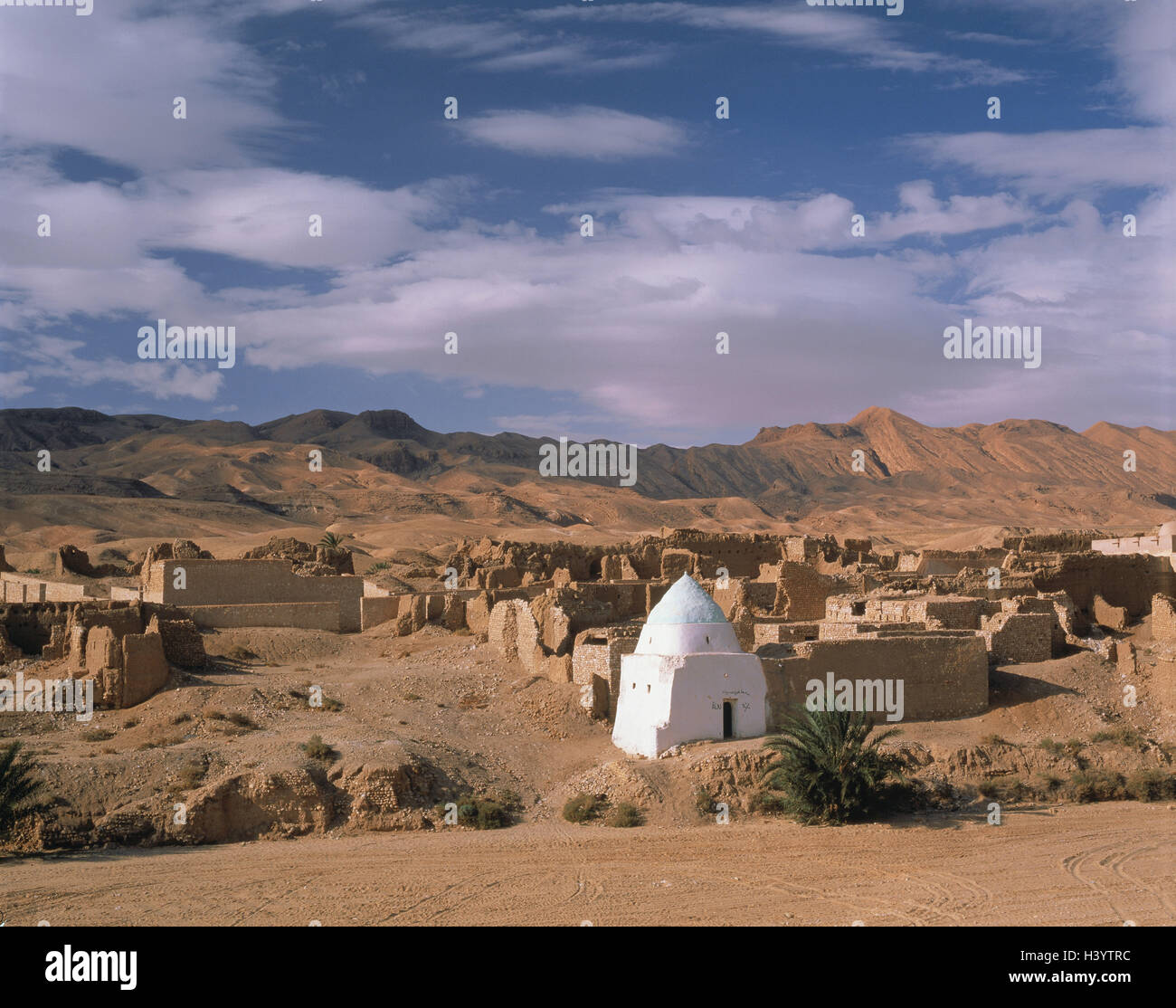 Tunisia, ruin town, mountain oasis Tamerza, overview, Africa, North ...
