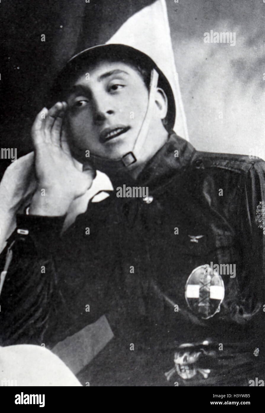 Italian world war ii propaganda poster hi-res stock photography and ...