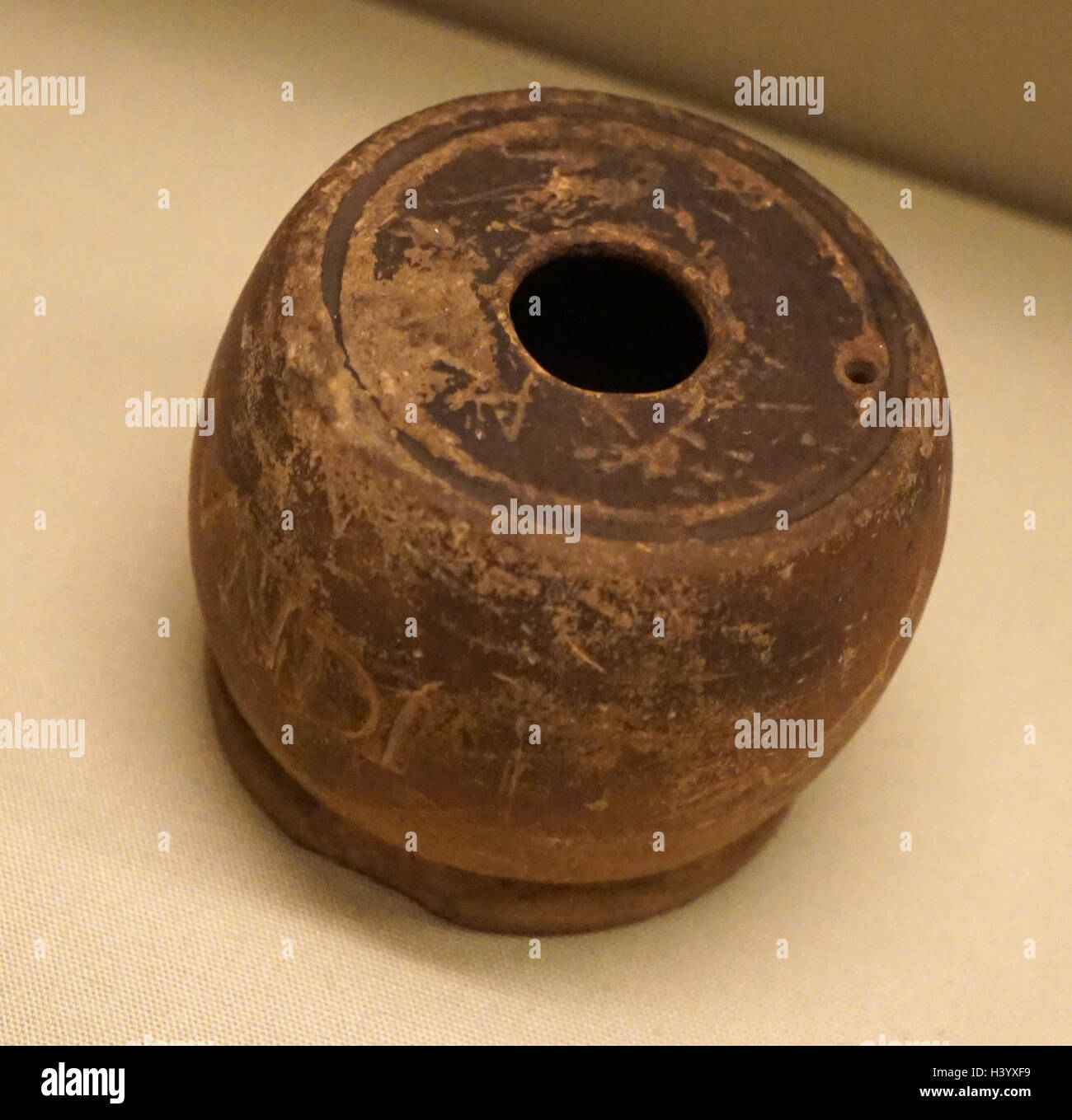 The ink in the well hi-res stock photography and images - Alamy